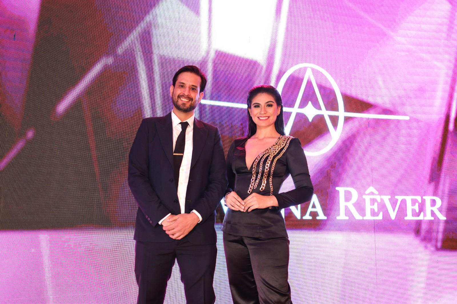 AYVANNA REVER TUVO UN LANZAMIENTO MEMORABLE | Matiz