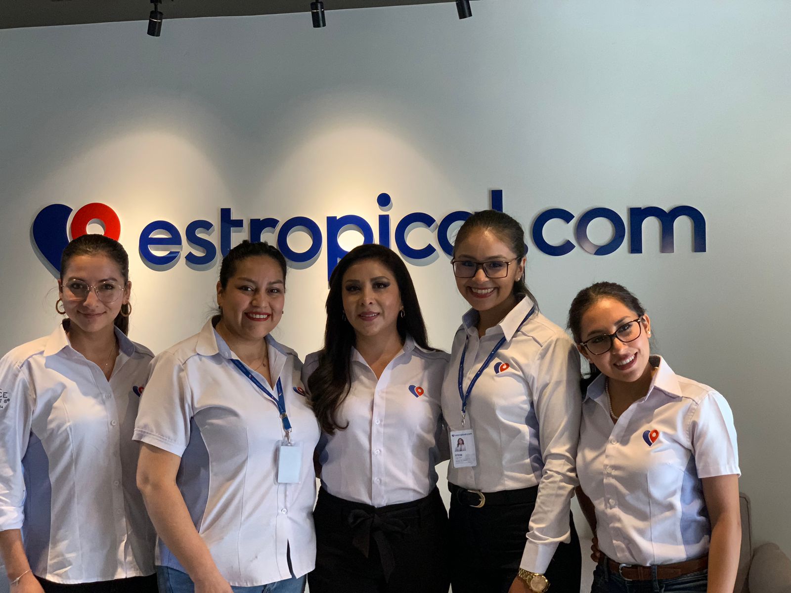 MAS CERCA DE LOS VIAJEROS: ESTROPICAL.COM ABRE NUEVA SUCURSAL – Matiz