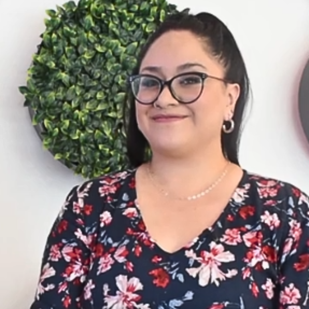 SELENE PINTO, LA PRIMERA INFOPRODUCTORA DE BOLIVIA – Matiz